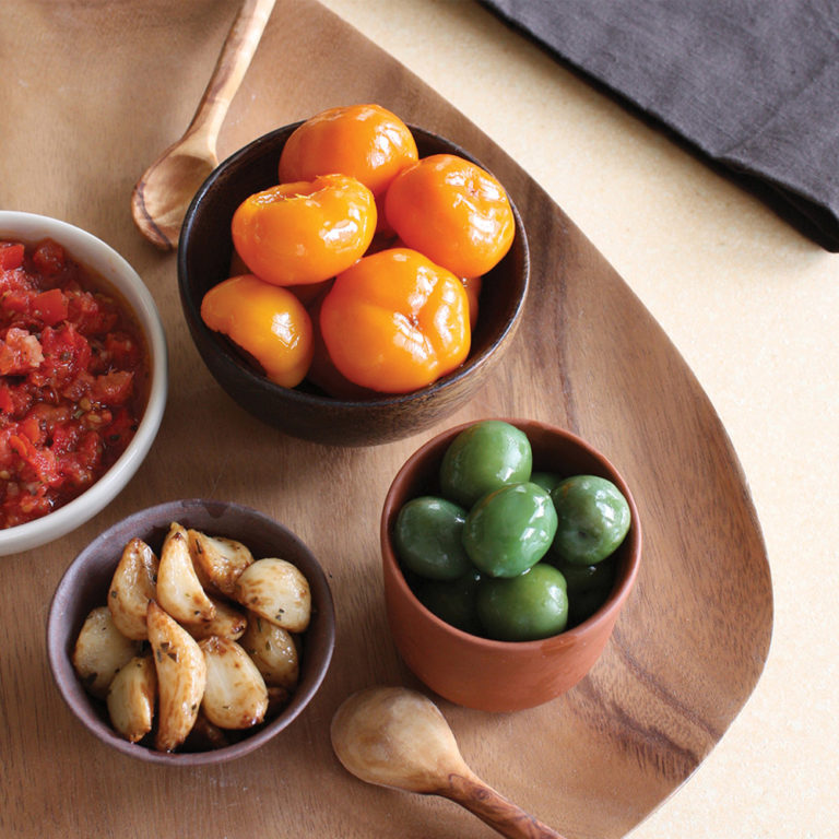 Sweet & Tangy Goldew Peppers-Bulk - EURO USA